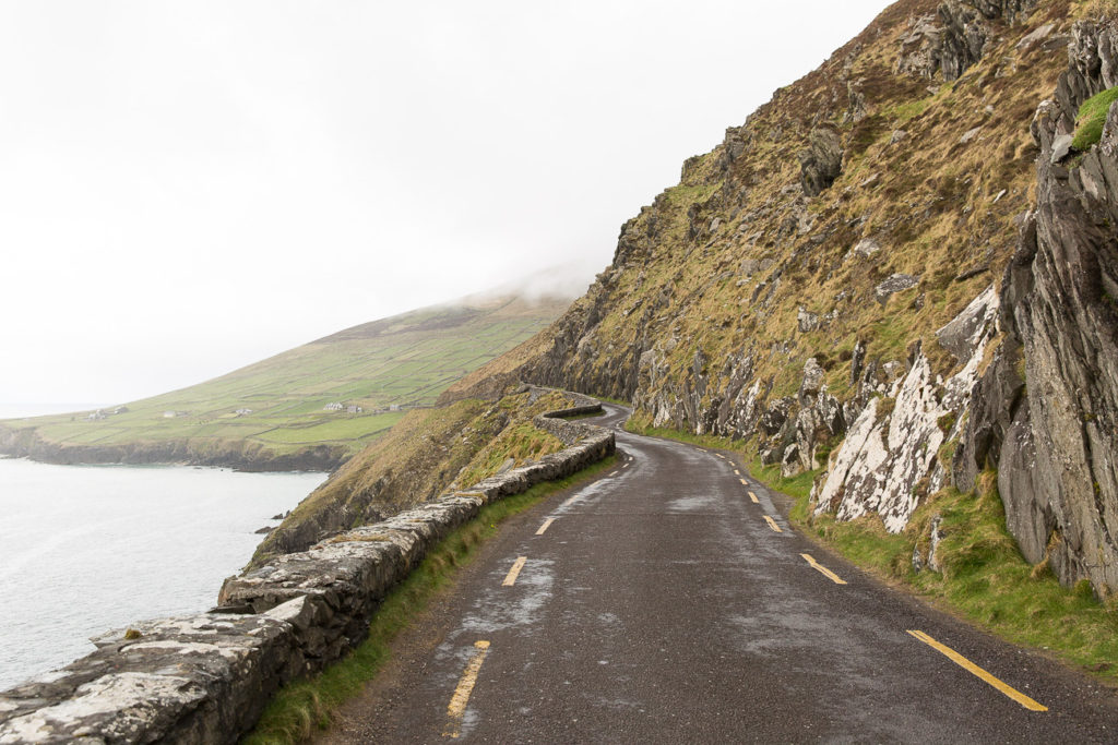 Top 5: What to see on a Road Trip through Ireland – THETRAVELBLOG.at ...
