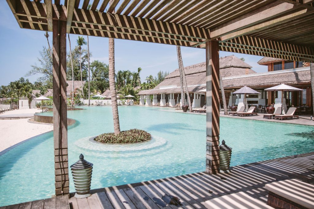 Myanmar’s tropical paradise: Ngapali Beach – THETRAVELBLOG.at – Curious ...
