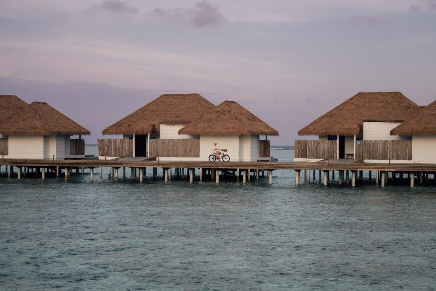 Remote Maldives: A stay in the Thaa Atoll – THETRAVELBLOG.at – Curious ...